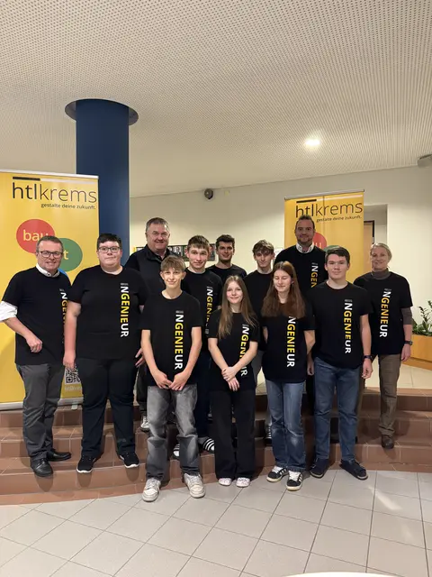 HTL Krems: HTL-Connect finanziert Ingenieur-T-Shirts für alle ...