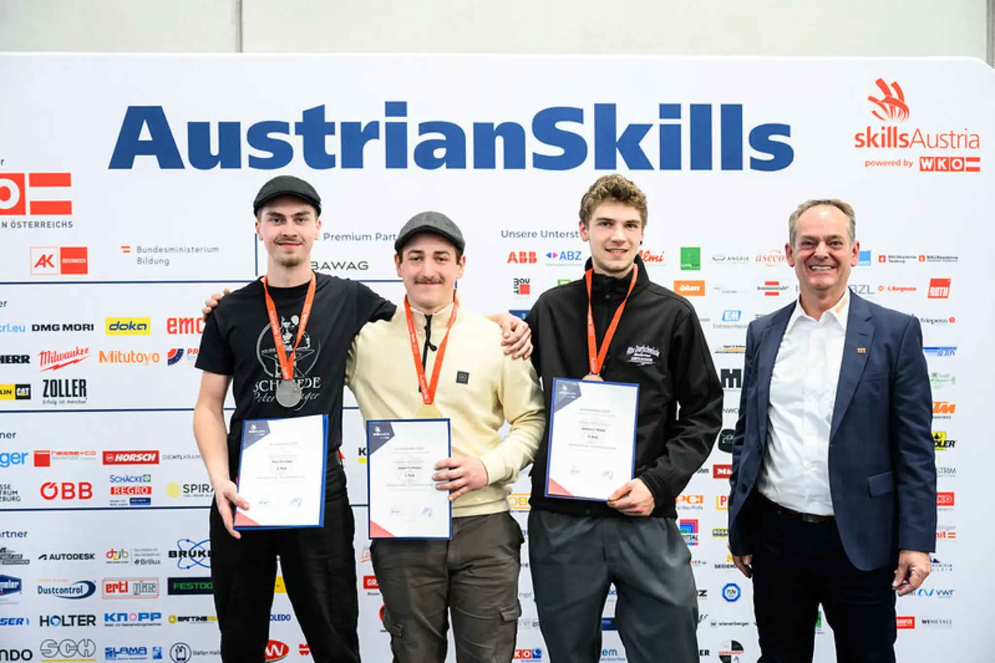 AustrianSkills 2025: HTL‑Absolvent Paul Reisinger holt Vize‑Staatsmeistertitel in ...