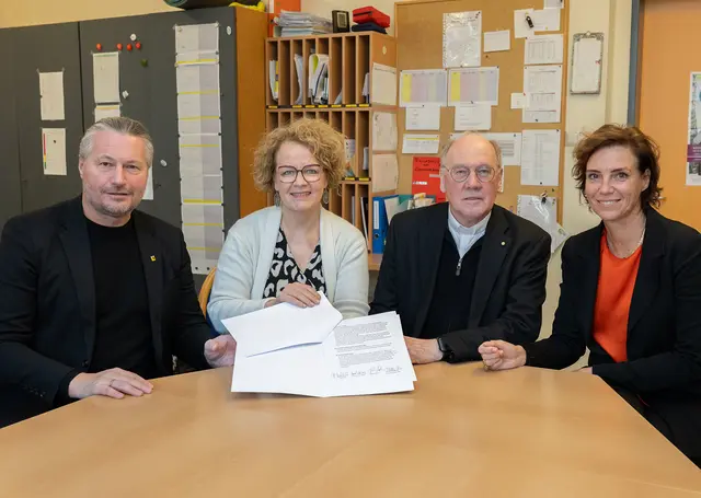Praxisvolksschule Krems-Mitterau: Gemeinsames Bekenntnis zur ...