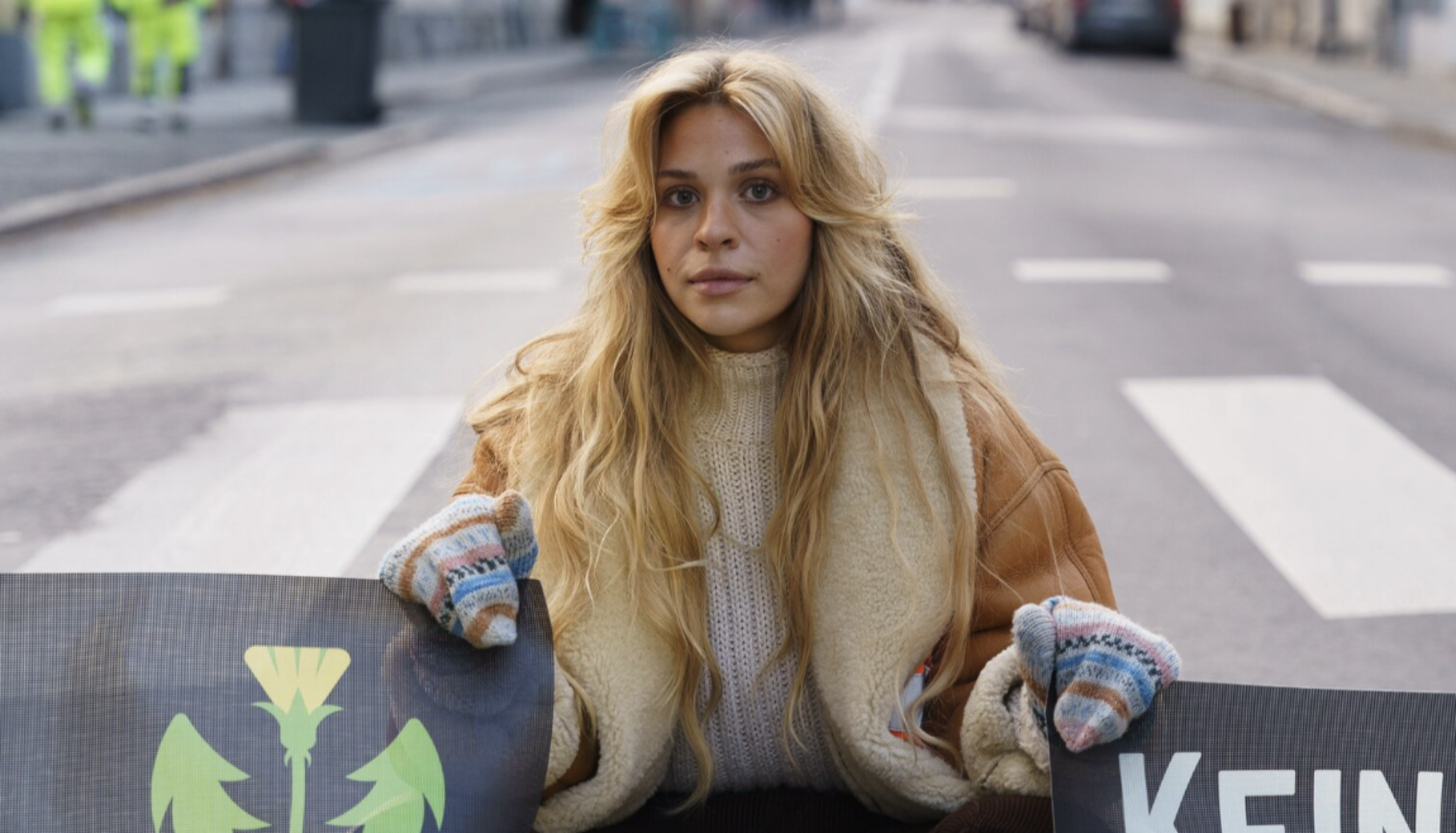 "Klima-Shakira" vor Gericht: Entscheidung über Anja Windls ...