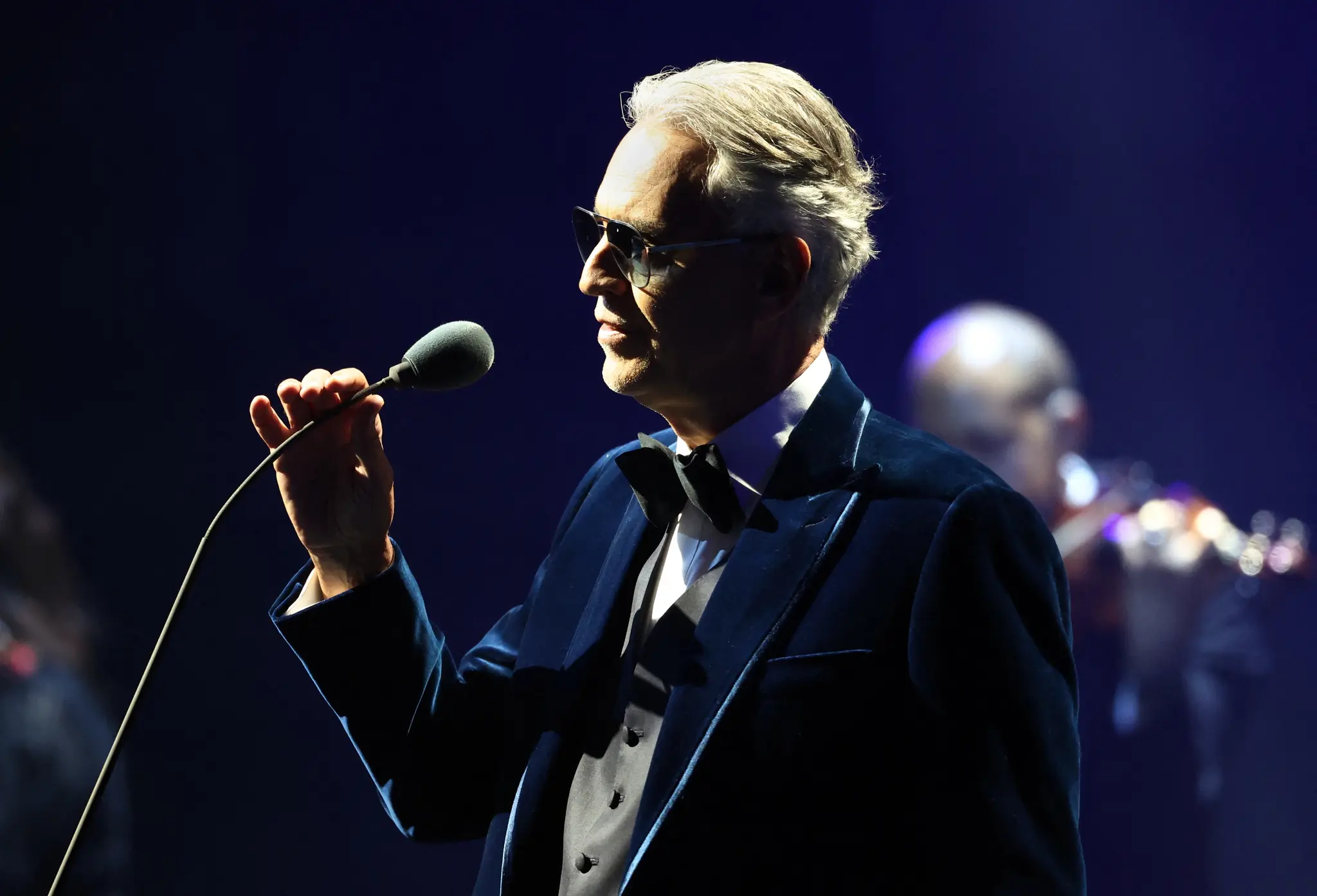 Weltstar: Andrea Bocelli singt 2026 im Happel-Stadion - Tickets ab ...