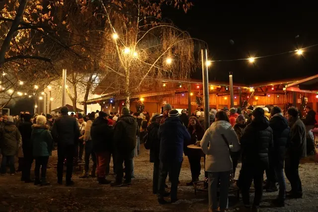 Perchten und Musik: Stimmungsvolle Wintersonnenwende in Ochsenburg - St ...