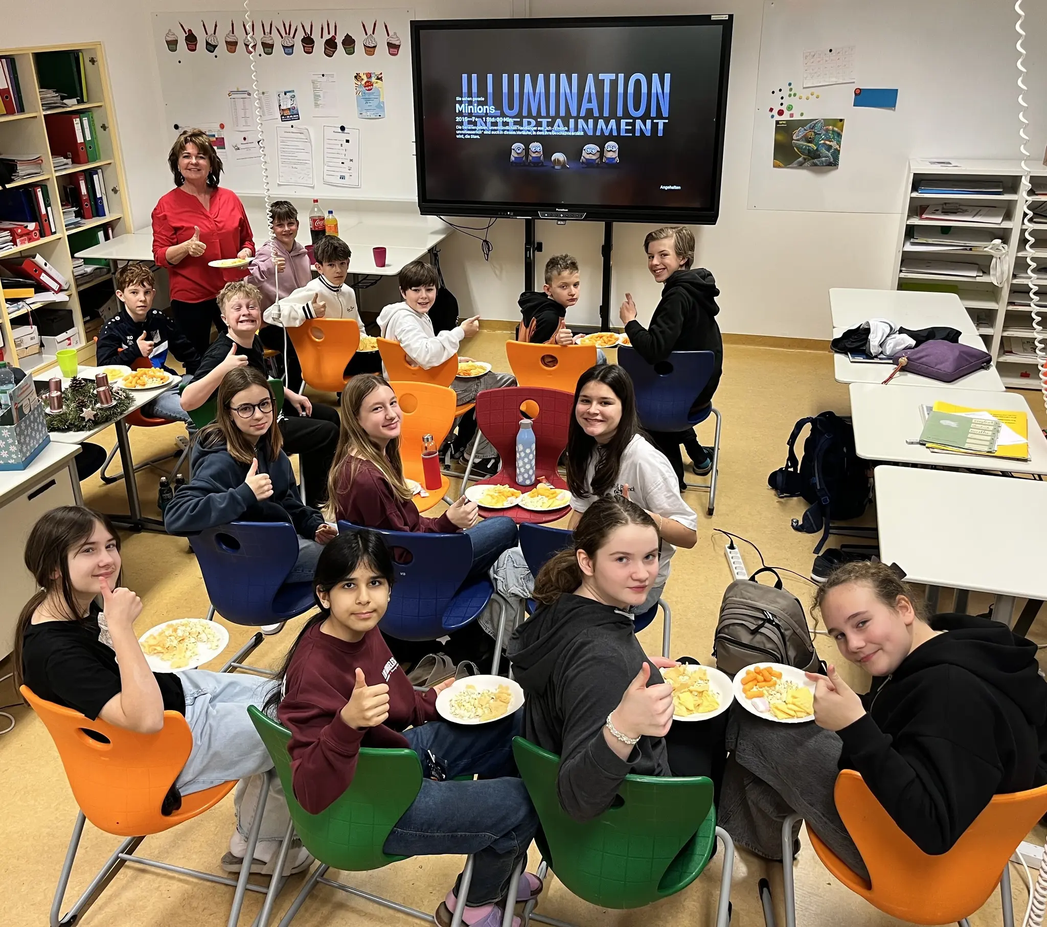 Gemütlicher Schultag: Klassenzimmer wird Kino – Popcorn und Minions für ...