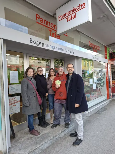 Oberwart: Pflanzenmarkt-Spende für das "Wohnzimmer" der Pannonischen ...