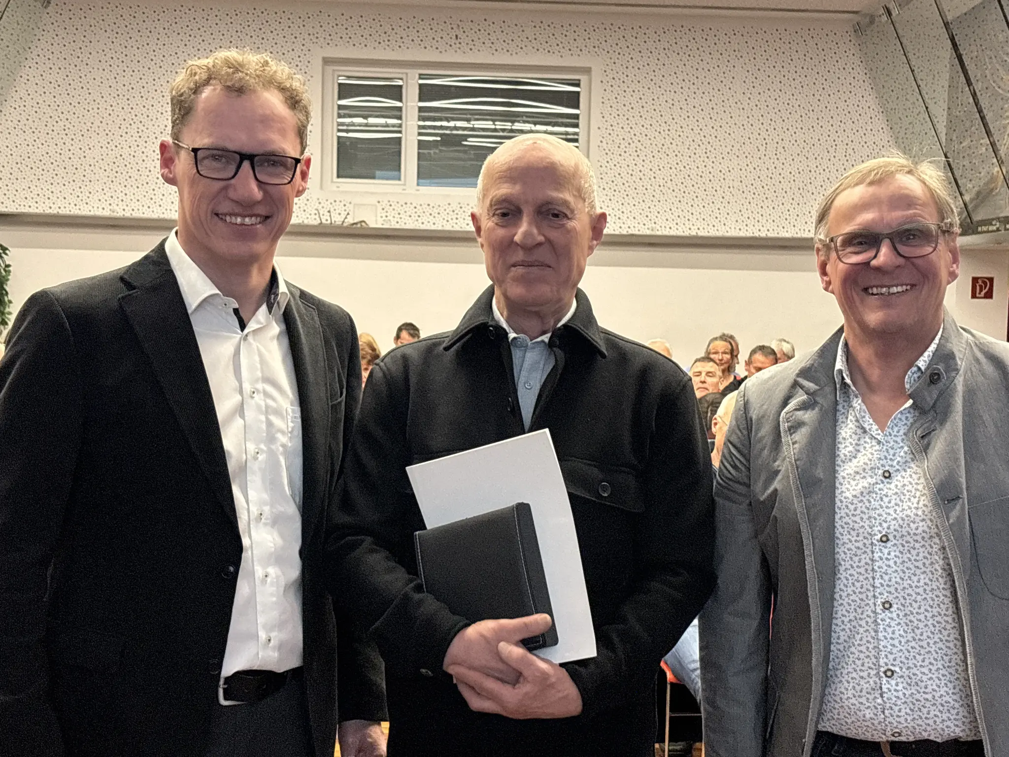 Lokale Helden: Stadtwappen für Ager und Pflüger - Radstadt ehrt ...