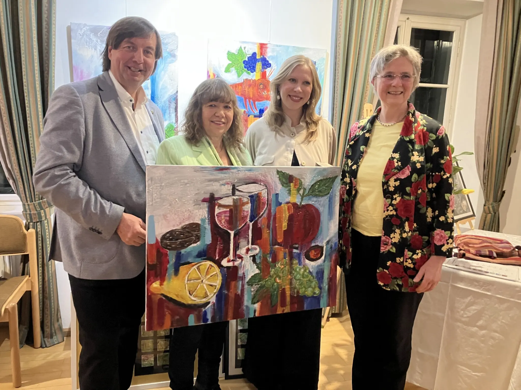 In Deutsch-Wagram: Vernissage von Christine Riegler im Napoleon- und ...