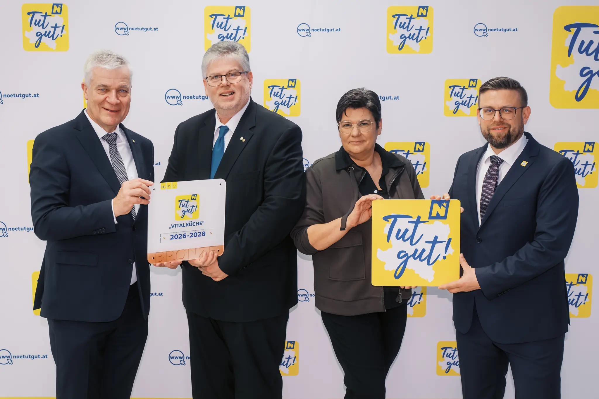„Tut gut!“-Regionalabend: Industrieviertel würdigte 15 Institutionen ...
