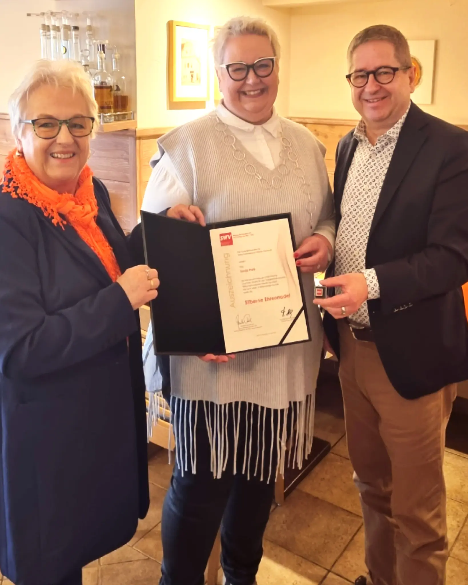 SWV NÖ ehrt: Sonja Pahr erhält in Wiener Neustadt die Silberne ...