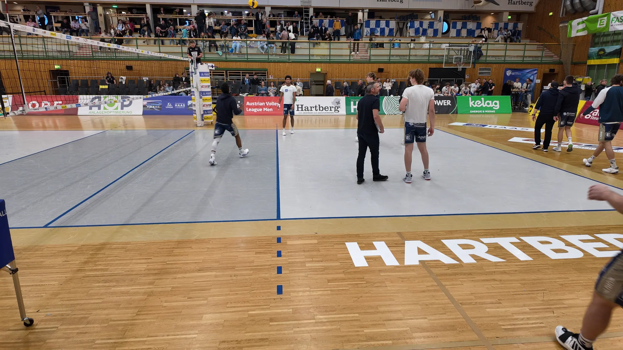 Die Haie greifen wieder an: TSV Volleyball Raiffeisen Hartberg : UVC Mc ...
