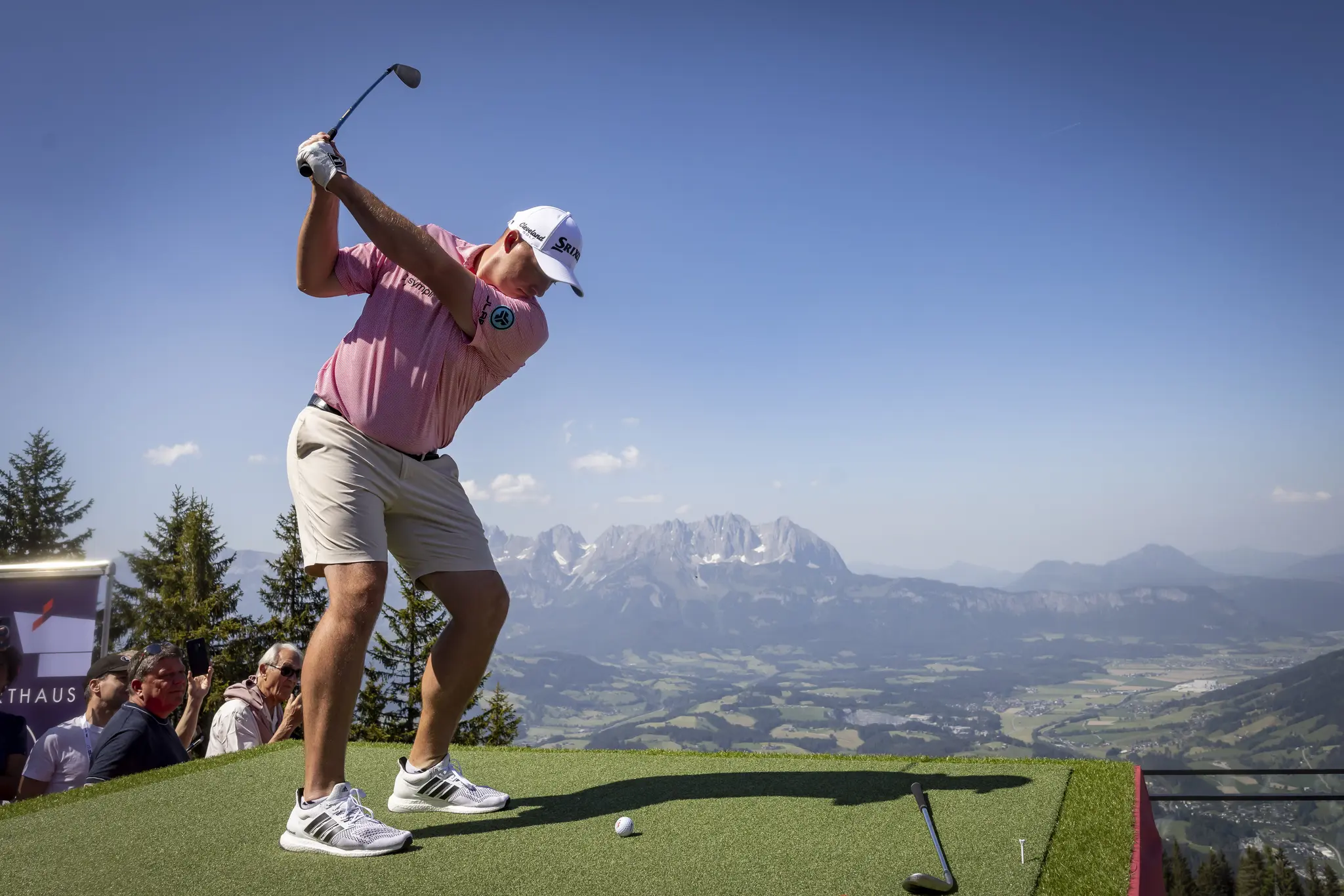 Austrian Alpine Open 2026: Straka & Co. schlugen von Streif-Starthaus ...