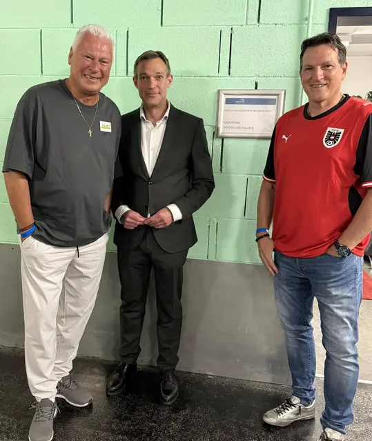 Arena Nova Highlight: Philipp Gruber traf Polster und Herzog, ein Abend ...