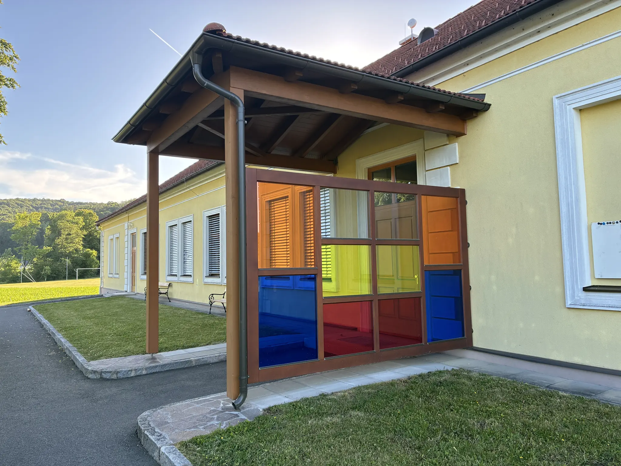 Ein Jahr Aufschub: Entscheidung über Zukunft der Volksschule ...