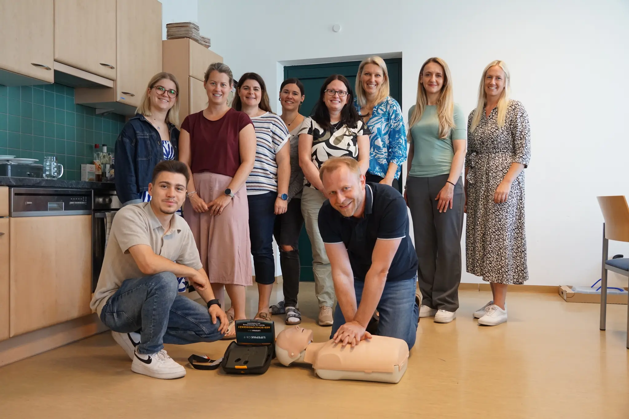 Defibrillator beim Marktgemeindeamt – Sicherheit für unsere Gemeinde ...