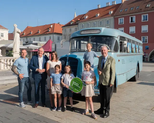Verkehrsbetrieb feiert: Die faszinierende 100-Jahres-Reise der Busse in ...