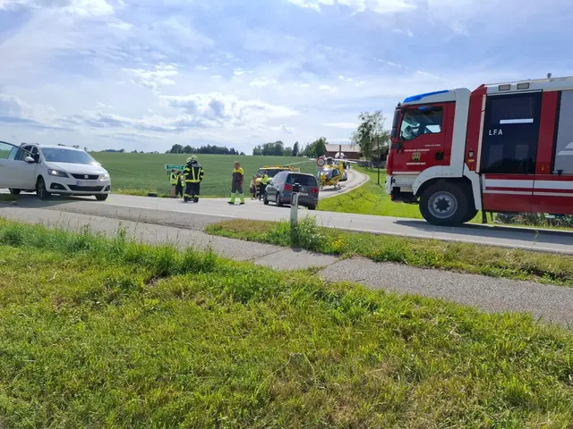 Unfall in Andrichsfurt: Person nach Motorrad-Crash ins Krankenhaus ...