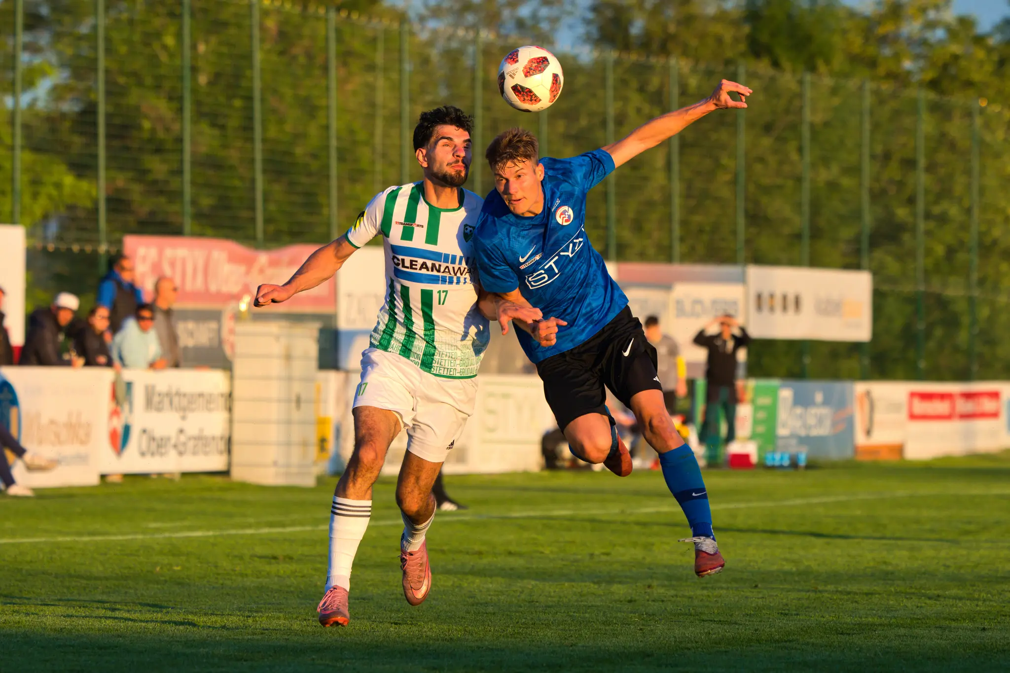 Fußball - 1. Klasse West/Mitte (24. Runde): FC Ober-Grafendorf - Union ...