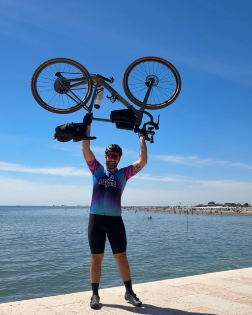 Radtour ans Meer: Musiker Jakob Busch radelte 569 Kilometer von Haslach ...