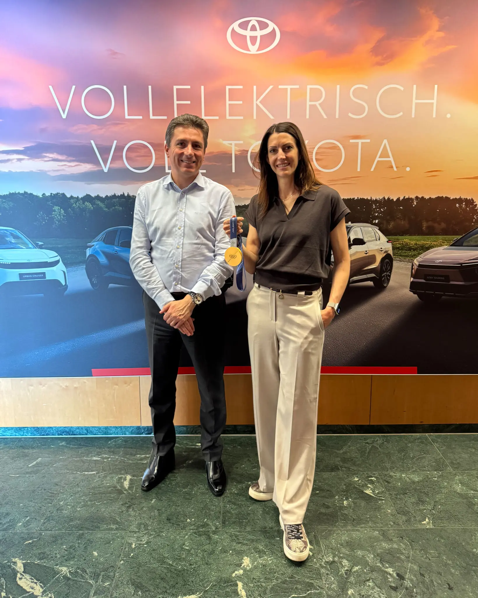 Start Your Impossible: Janine Flock und Toyota schreiben weiter ...