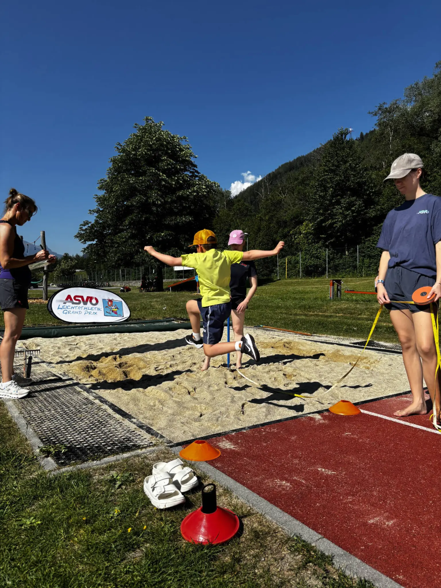Heiße Temperaturen, starke Leistungen: Knapp 300 Kinder beim ASVÖ ...