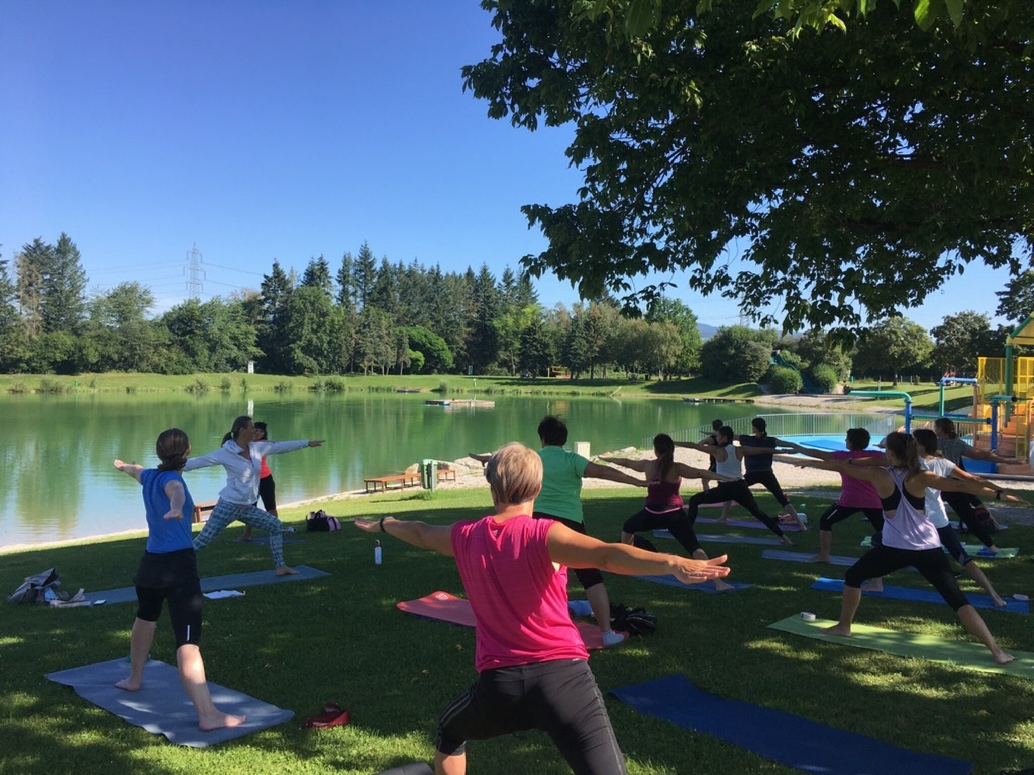 Yoga am See
