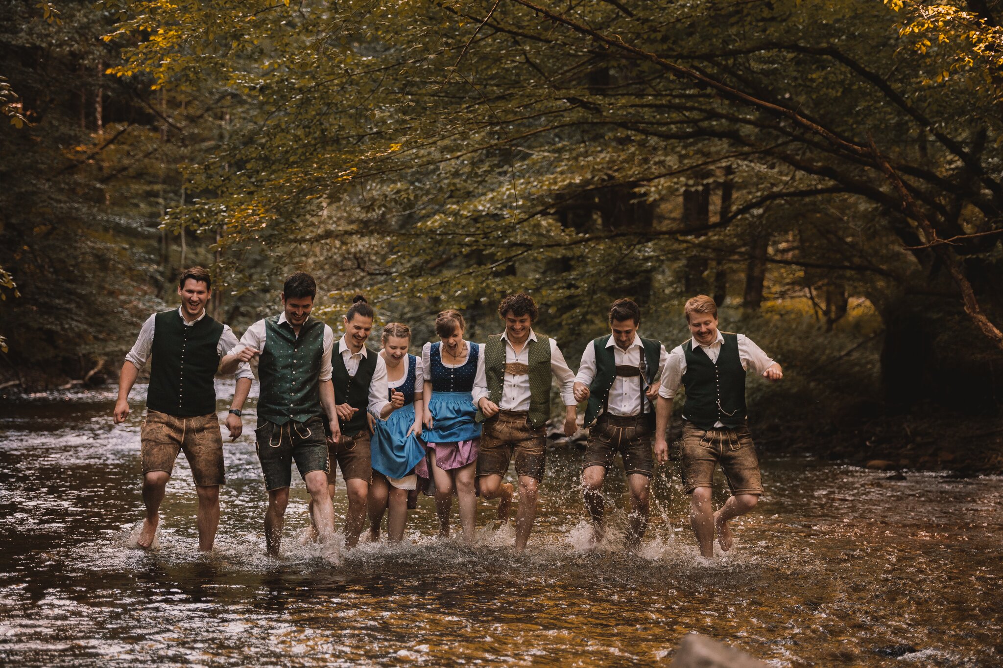 "Freigarten Blas" und "I und mei Schwester" präsentieren ihre erste CD