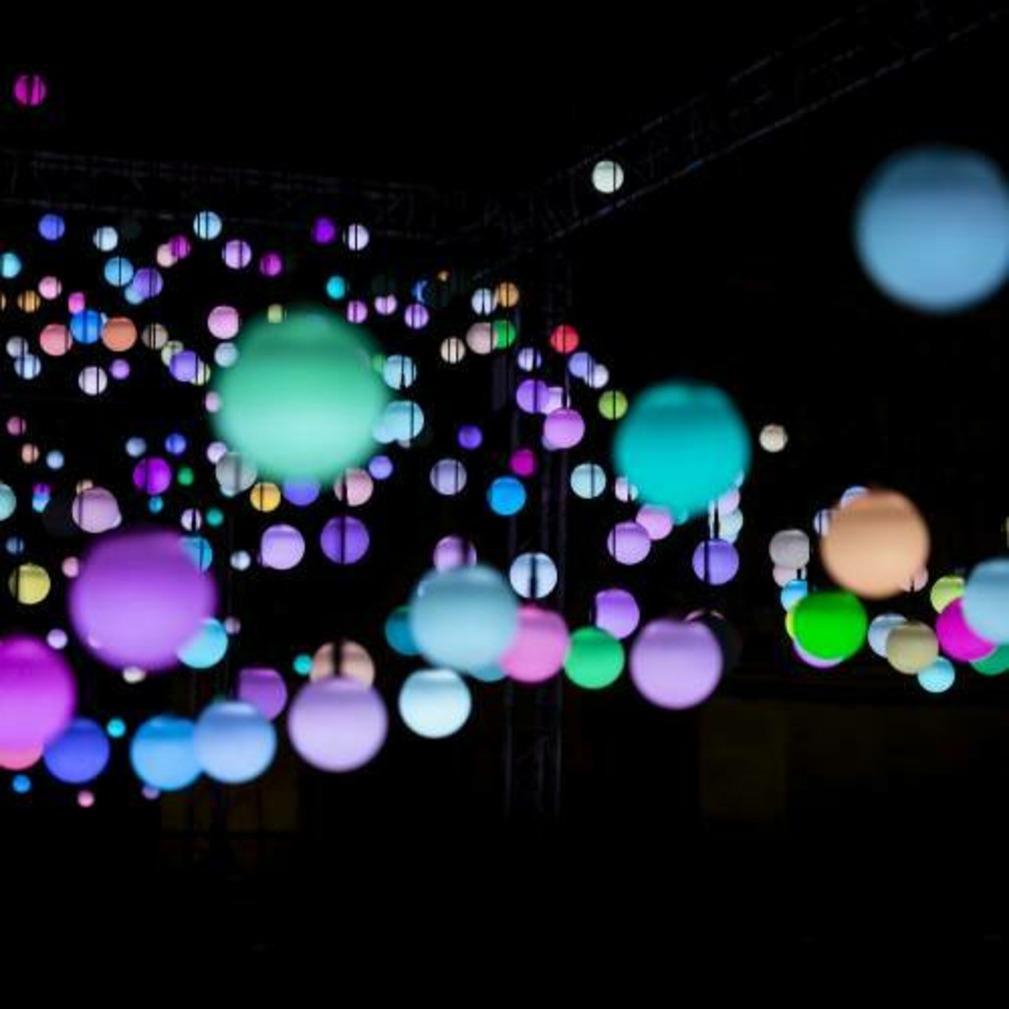 Wave - An Artwork by Squidsoup