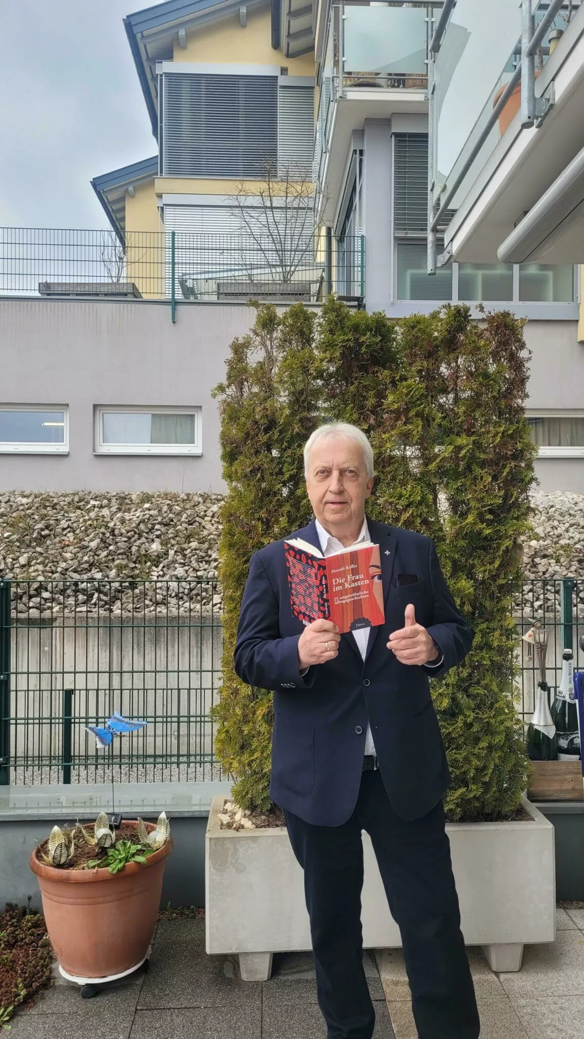 Lesung mit Harald Raffer: "Die Frau im Kasten"