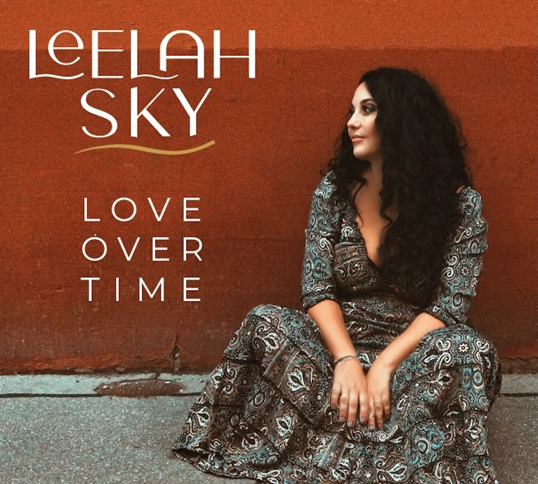 »Love over Time« - Neues Album von LEELAH SKY