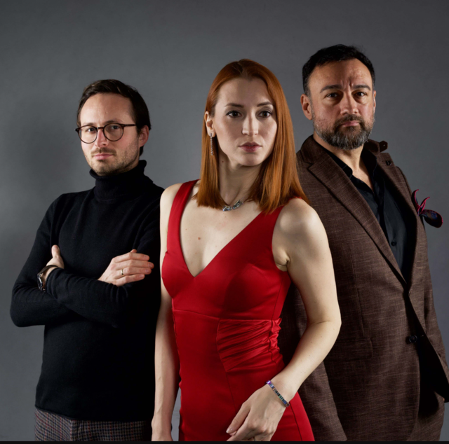 Stephanie Roth singt in Güssing Chansons von Edith Piaf