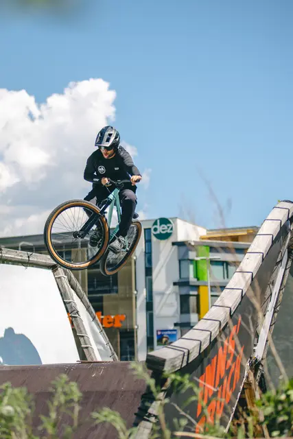 WHIP! Bike & Parts Börse 2026 beim DEZ