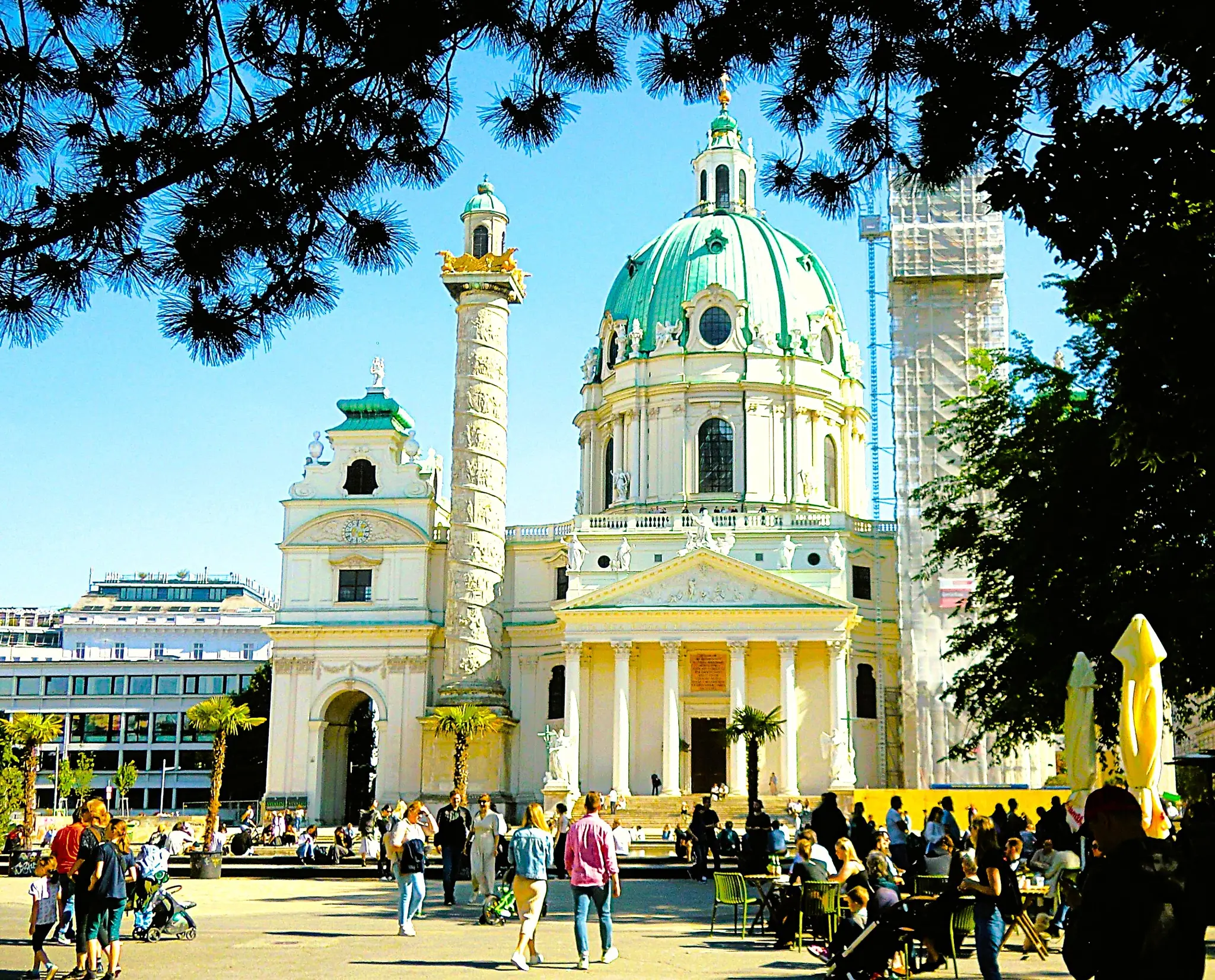 Zum Tag des Sommerbeginn! Robin der Künstler zeigt neues in Wien ...