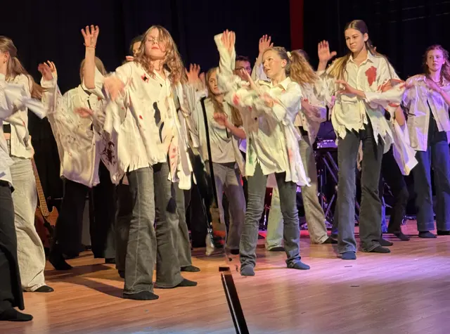 „Time Travel“ in Andorf – Erlebe das Schuljubiläumsfest 2026 mit