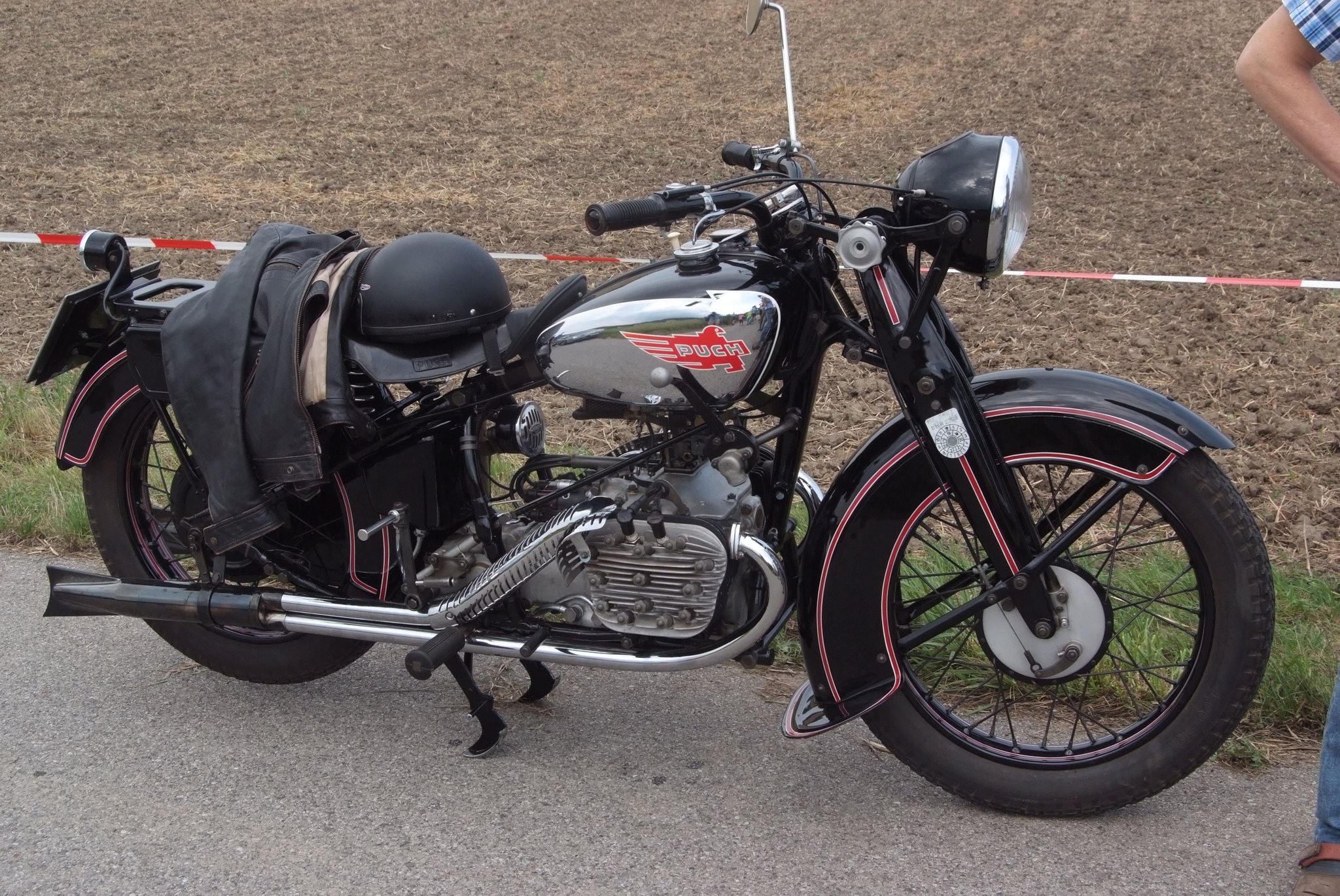 PUCH 800 Treffen , das erste weltweit!