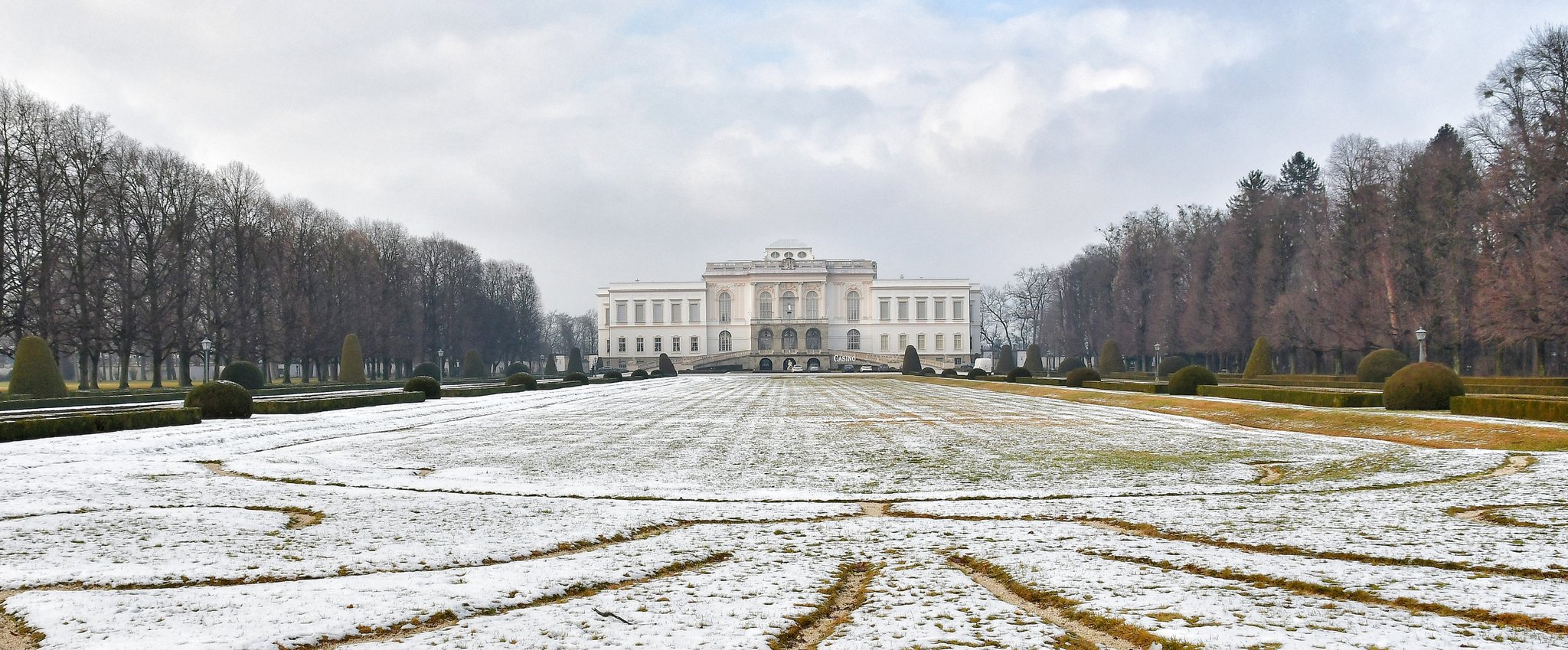 Der Schlosspark Kleßheim ...