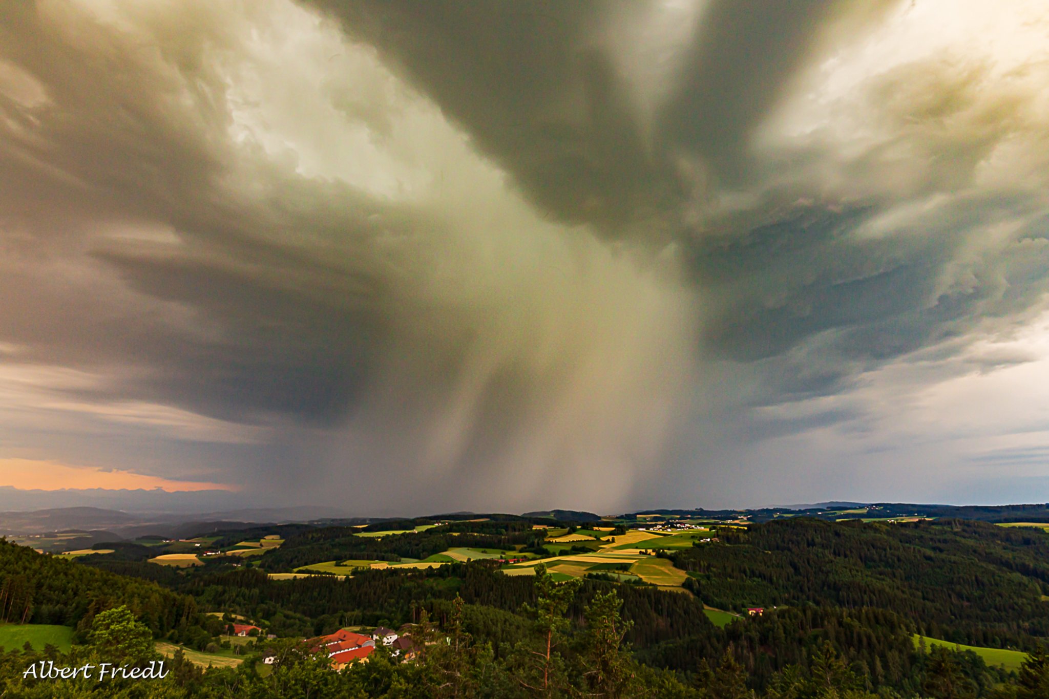 Der Himmel öffnet sich!!