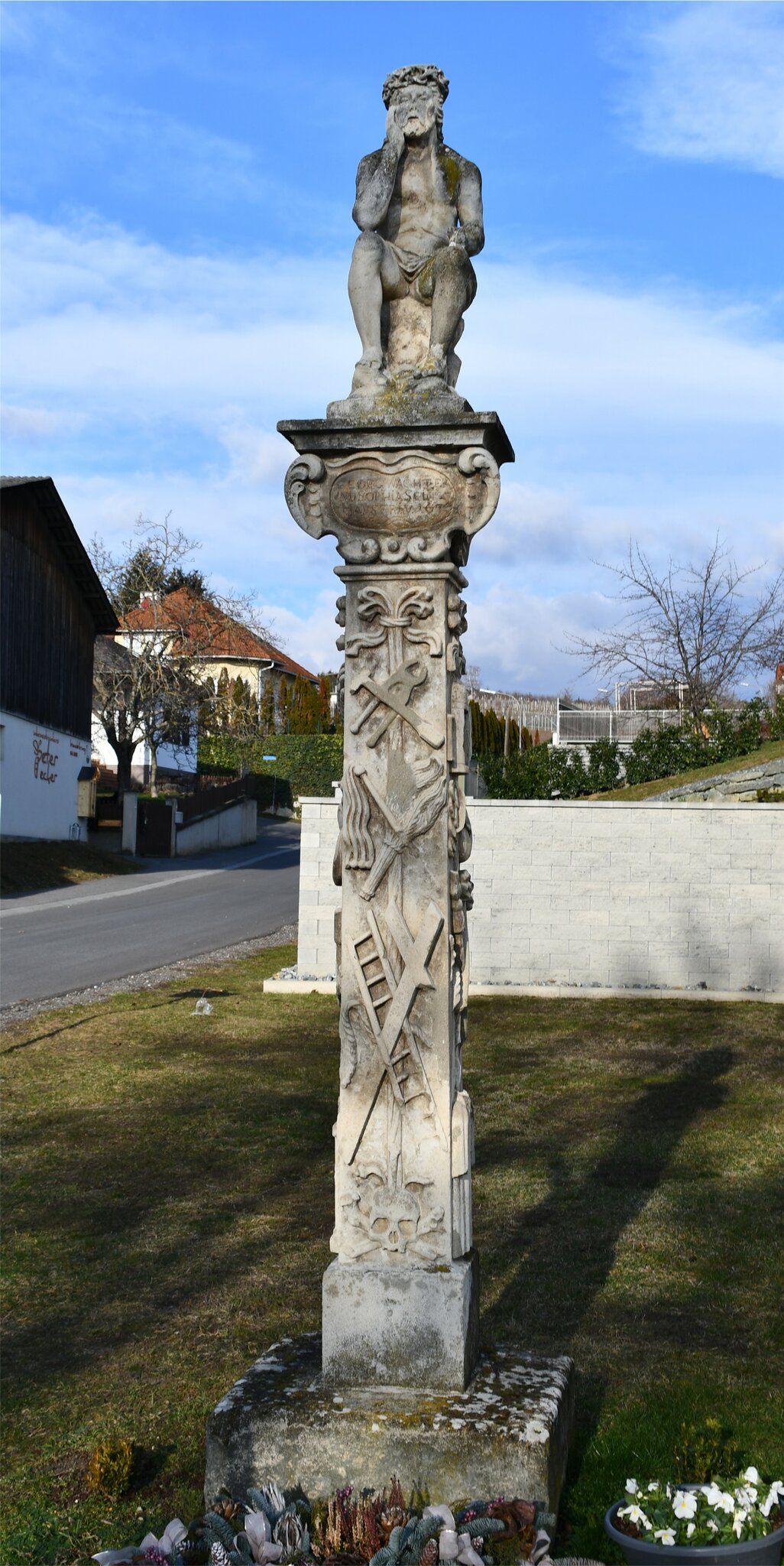 Das Standbild zu Ehren des leidenden Herrn.Es zählt zu den ältersten ...