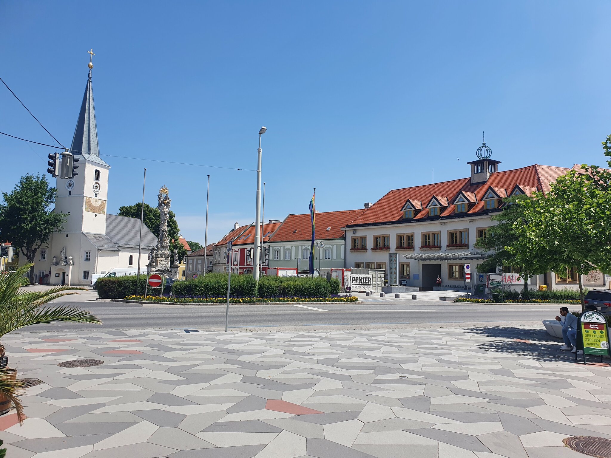 Unsere schöne Stadt Traiskirchen mit Hauptplatz 2022