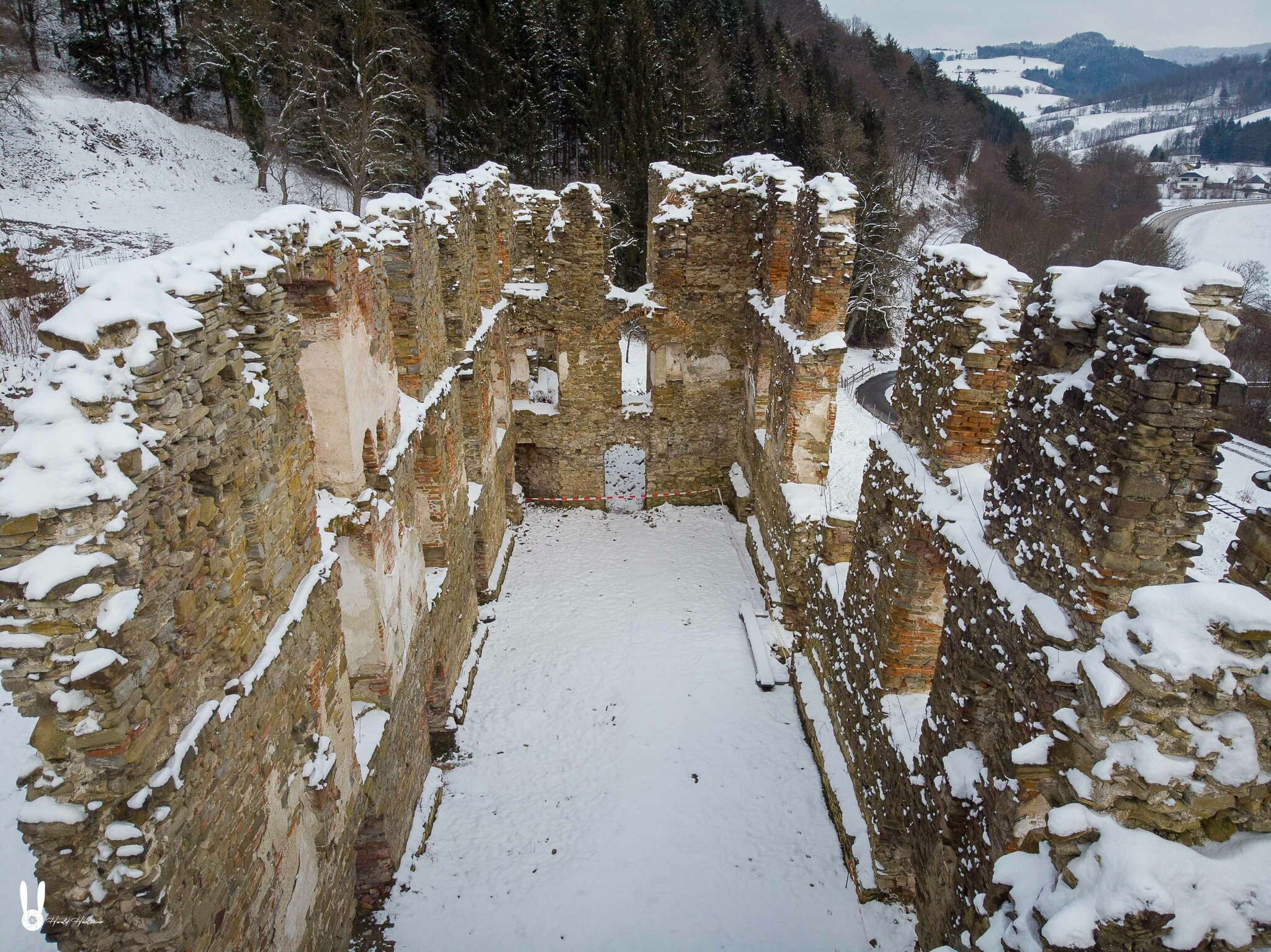 Winterschlaf in der Ruine Perwarth