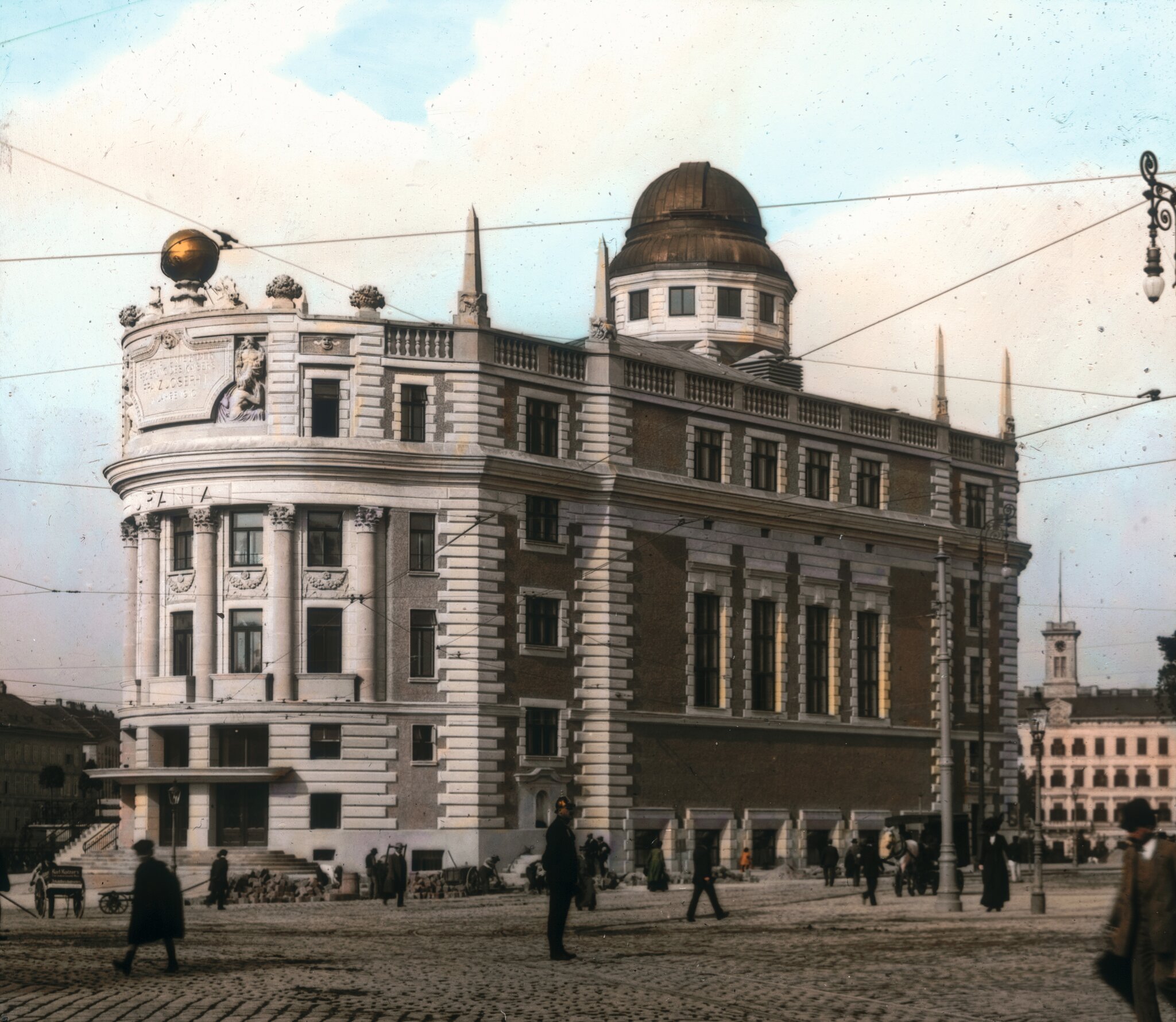 Urania - History