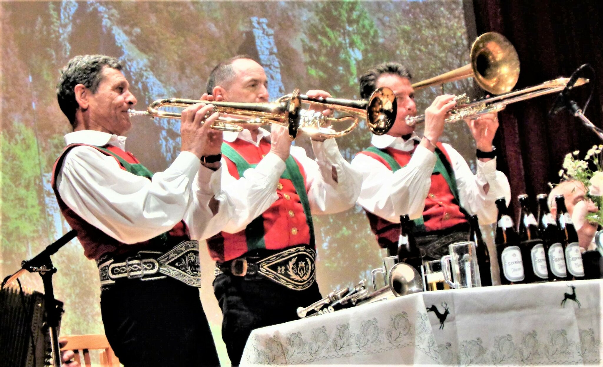 Scharnstein : Der ORF - Volksmusikant Franz Posch hat mit seinen ...