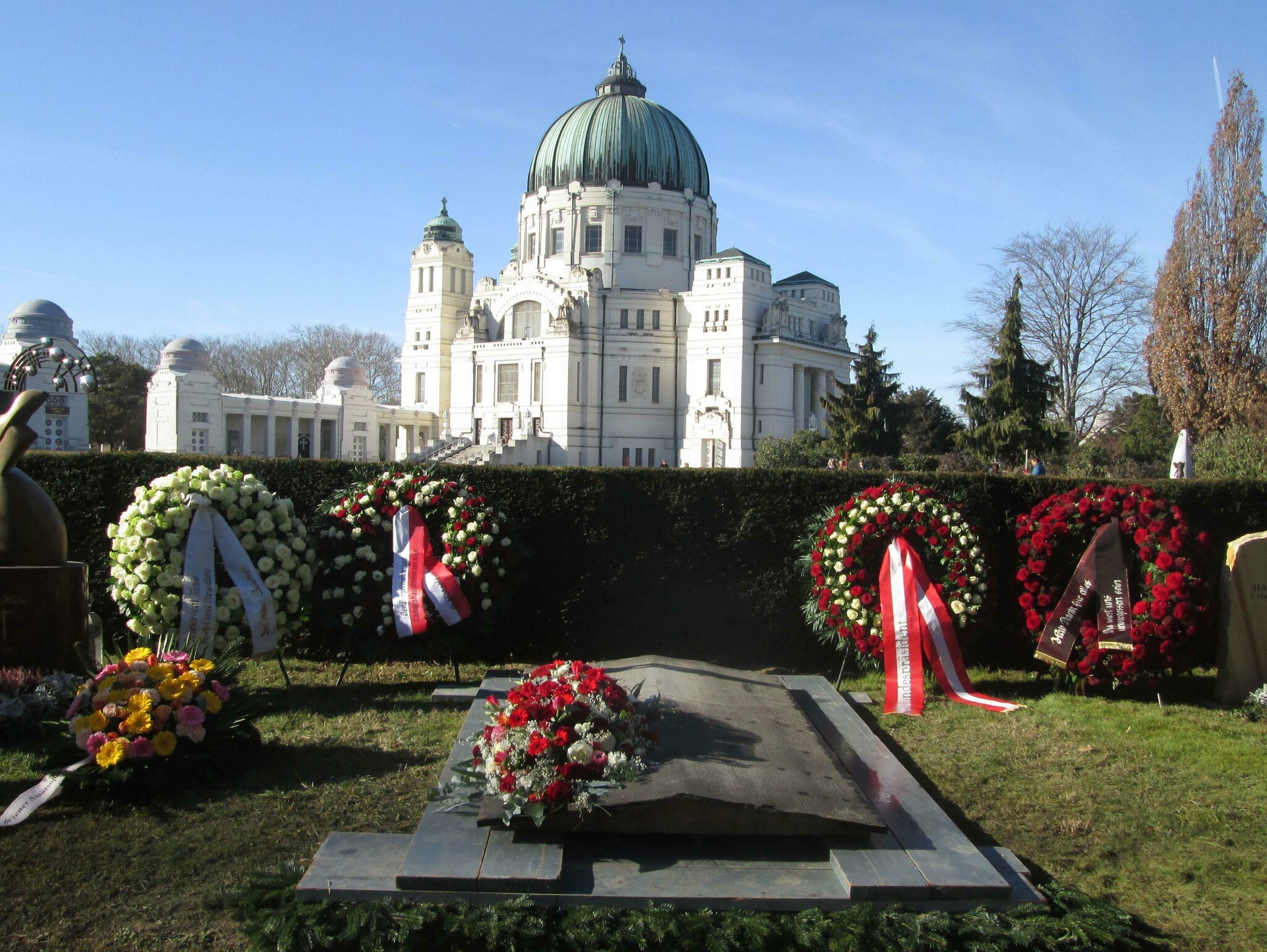 Ehrengrab für Otto Schenk