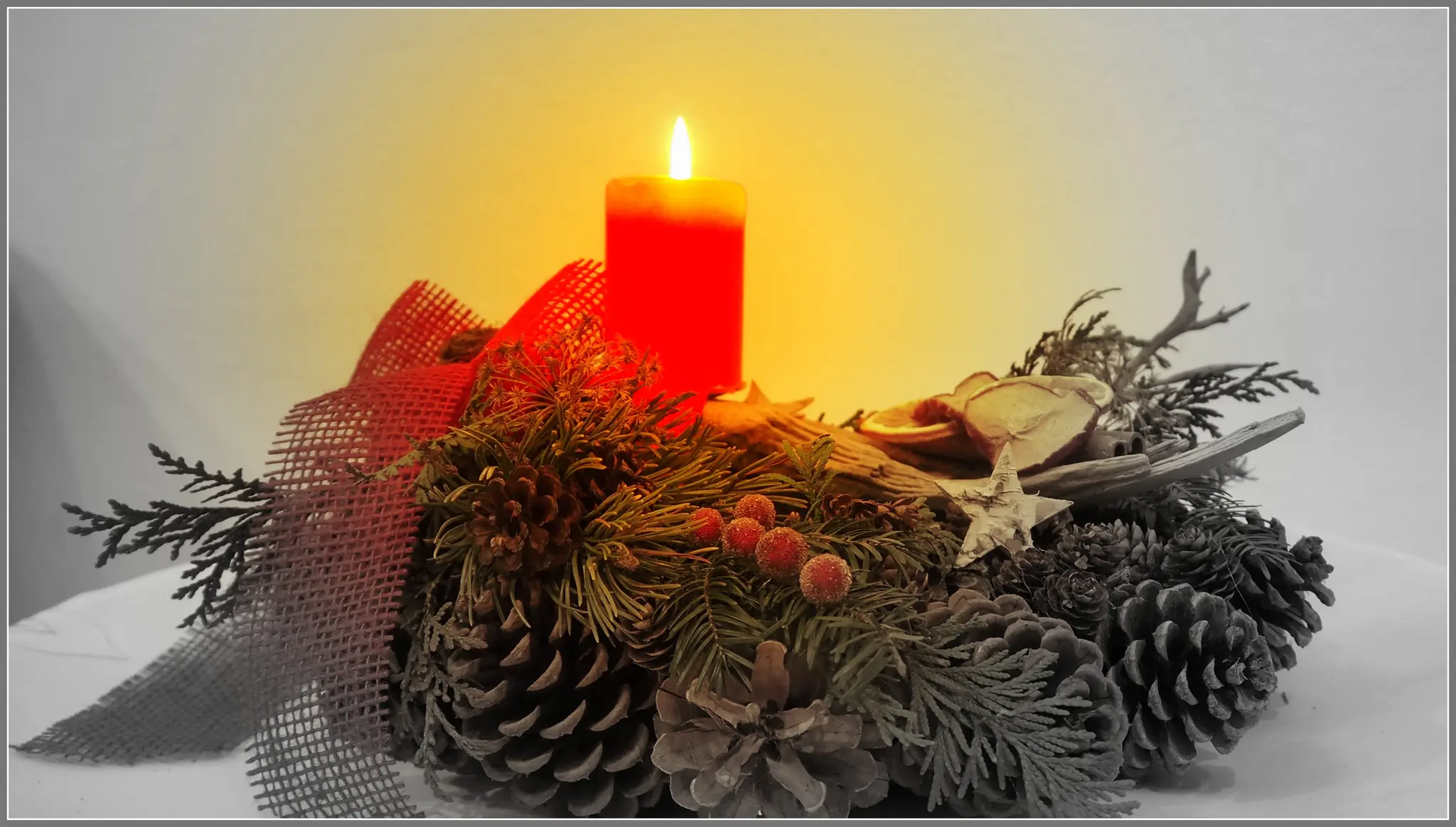 Die Adventzeit beginnt in den Herzen eines jeden Menschen. Licht ist ...