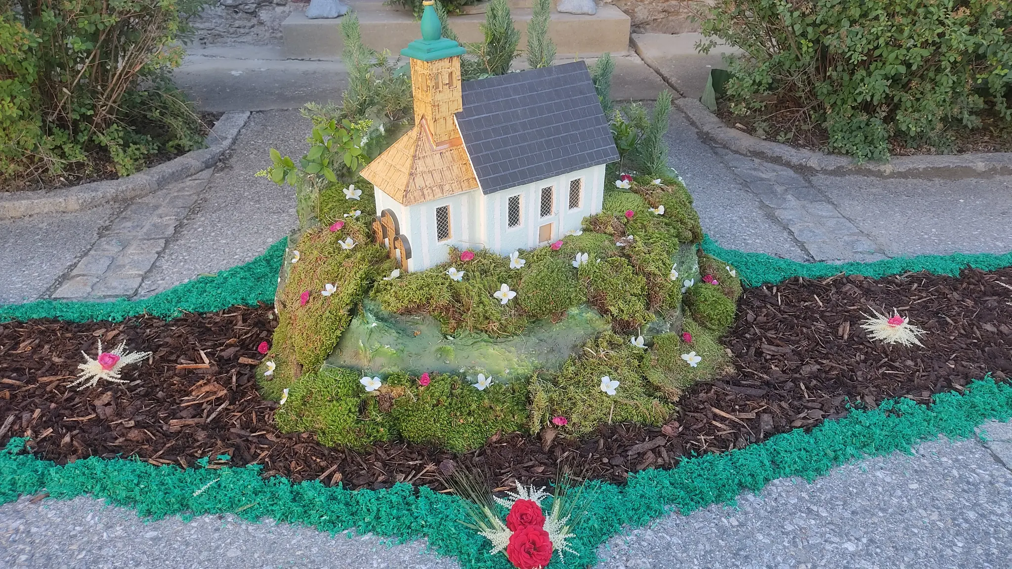 Die wohl schönste Dekoration zu Fronleichnam in Bad Schwanberg...