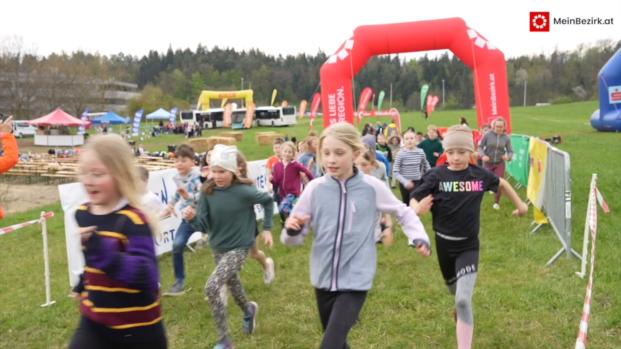 Bildergalerie vom Woche X-Trail Businessrun 2023: Über 500 Kinder beim ...