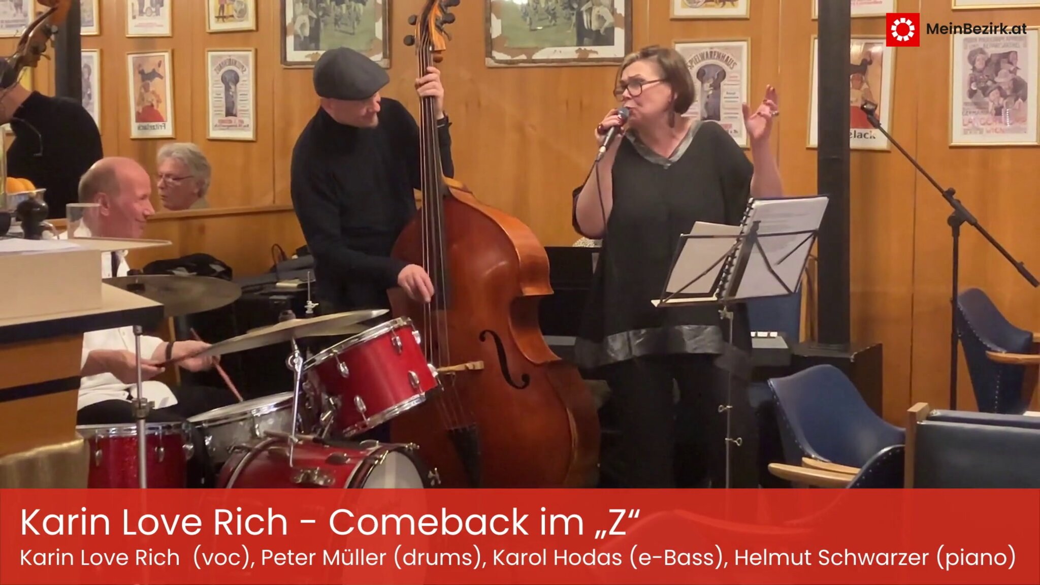 Karin Love Rich im Café Zentral:: Die Friseurin mit der "Röhren"-Stimme ...