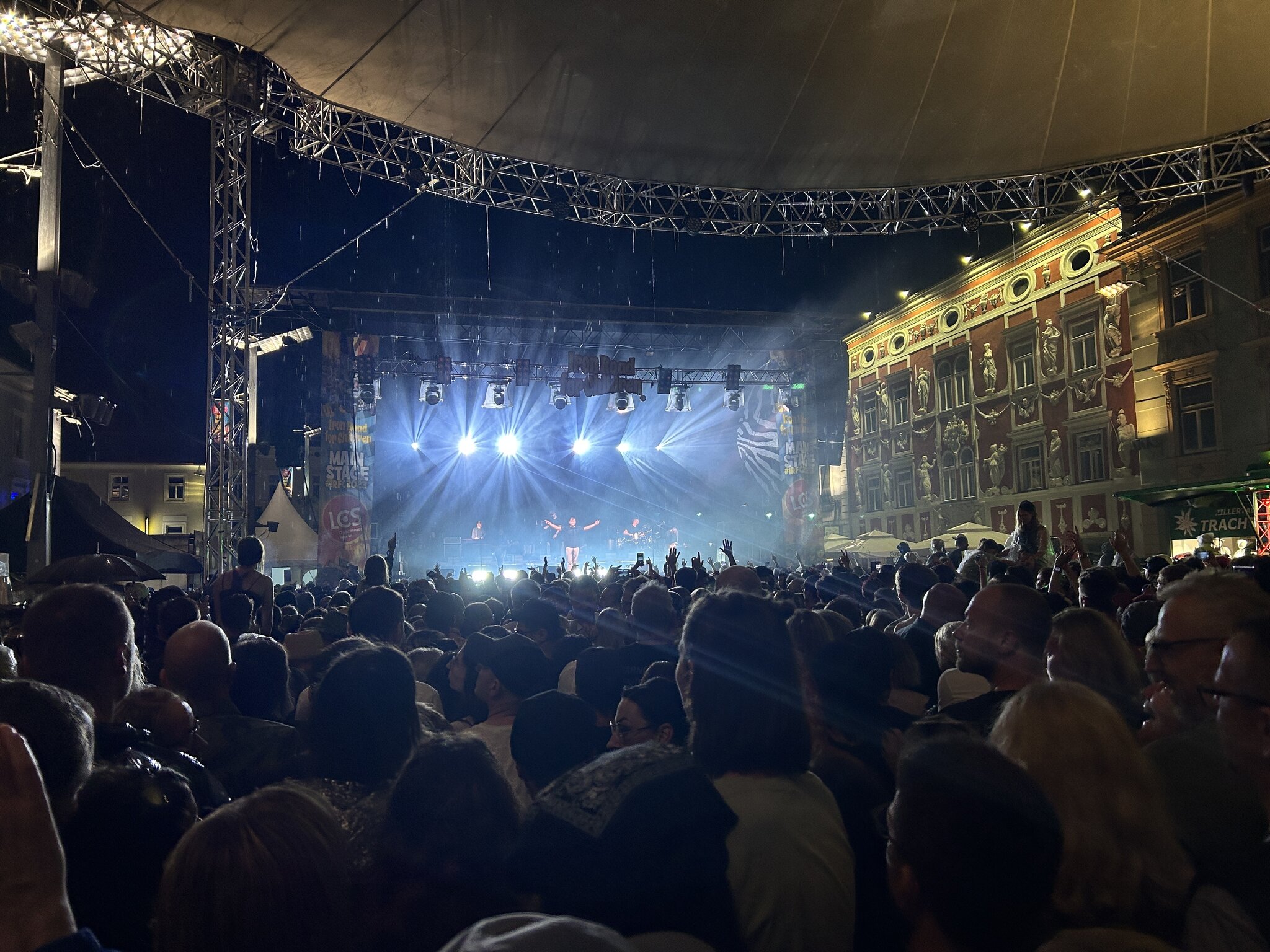 Beste Stimmung trotz Regenwetter: Das war die Iron Road for Children ...