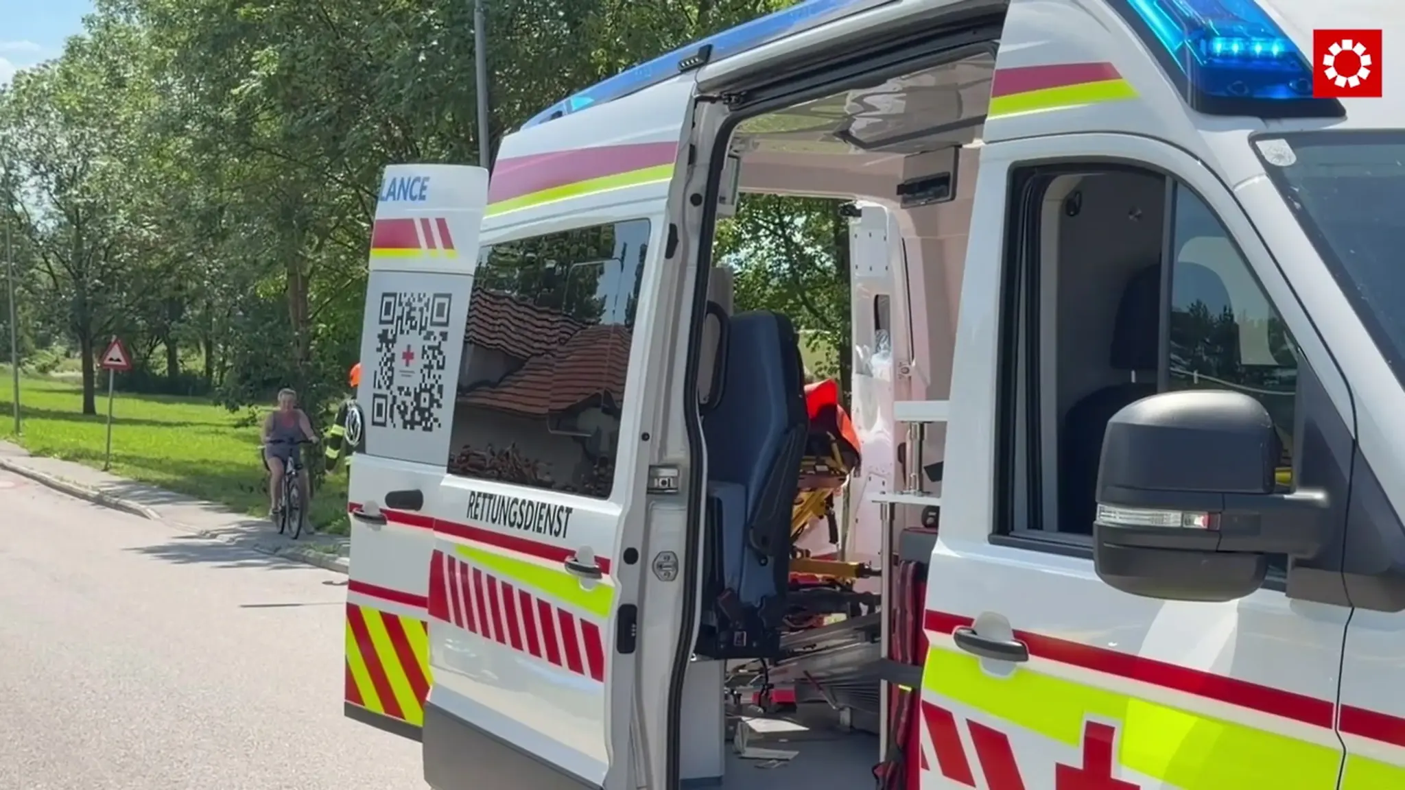 Brand in Wohnhaus: Schwerverletzter nach Feuer in Albrechtsberg ins ...