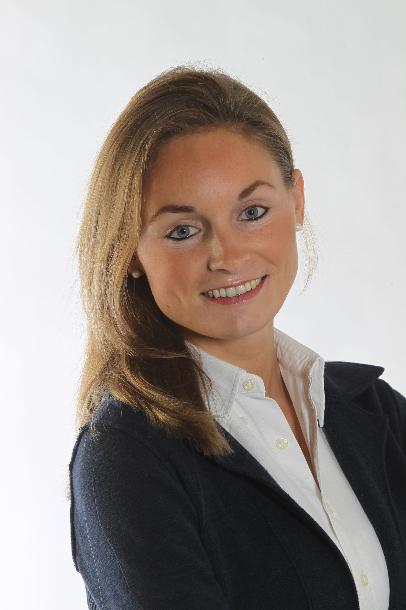 Lisa Gold's Instagram, Twitter & Facebook on IDCrawl