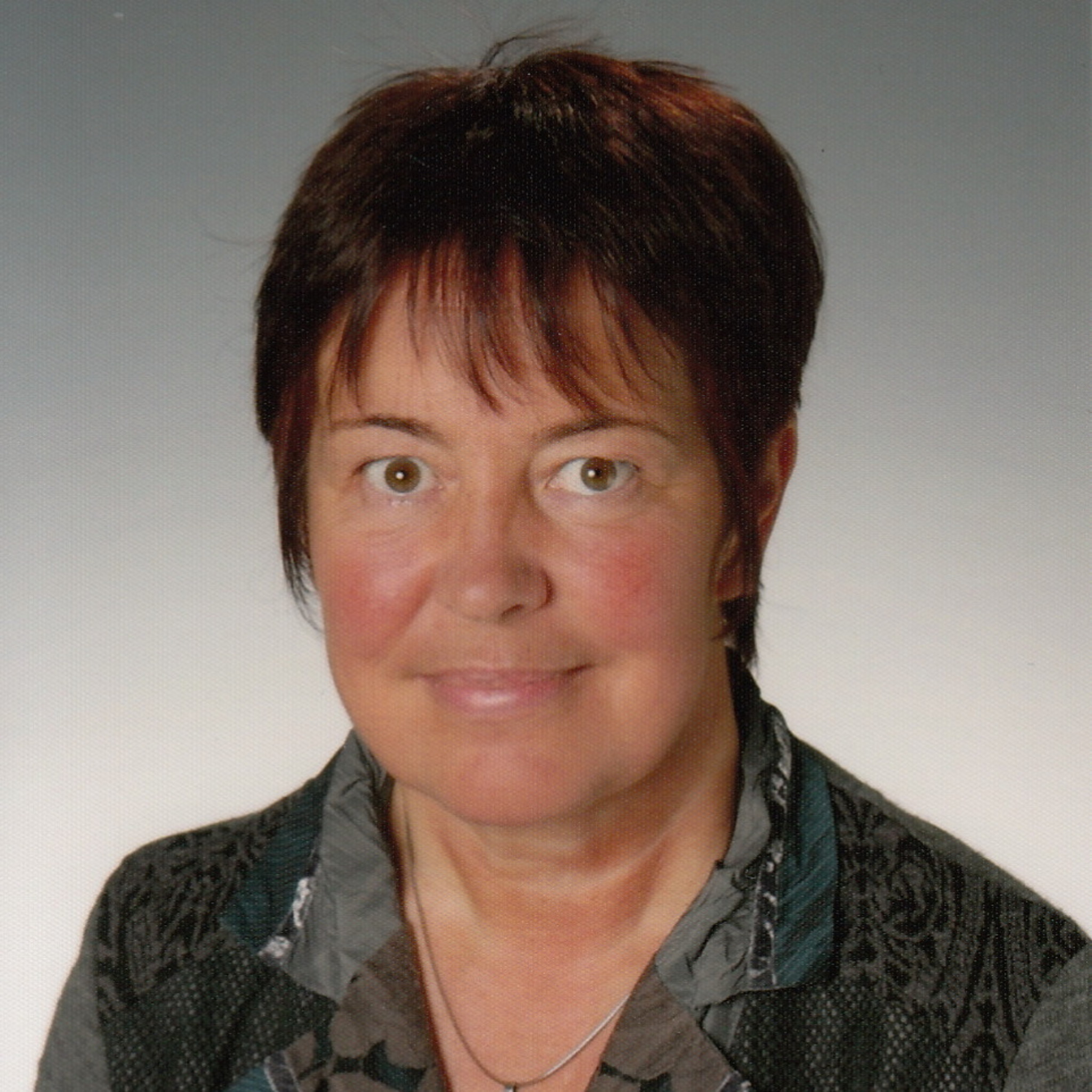 Maria Planitzer aus Ried - MeinBezirk.at